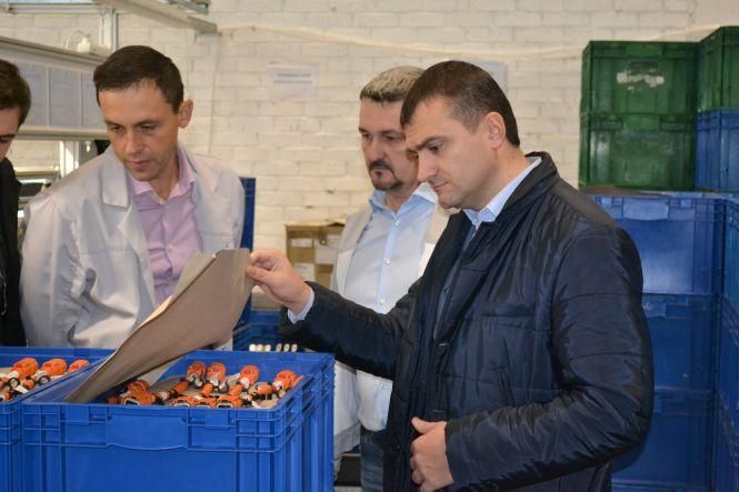 Новий завод “SEBN UA” вже працює у Хмельницькому. Що і як там роблять ...