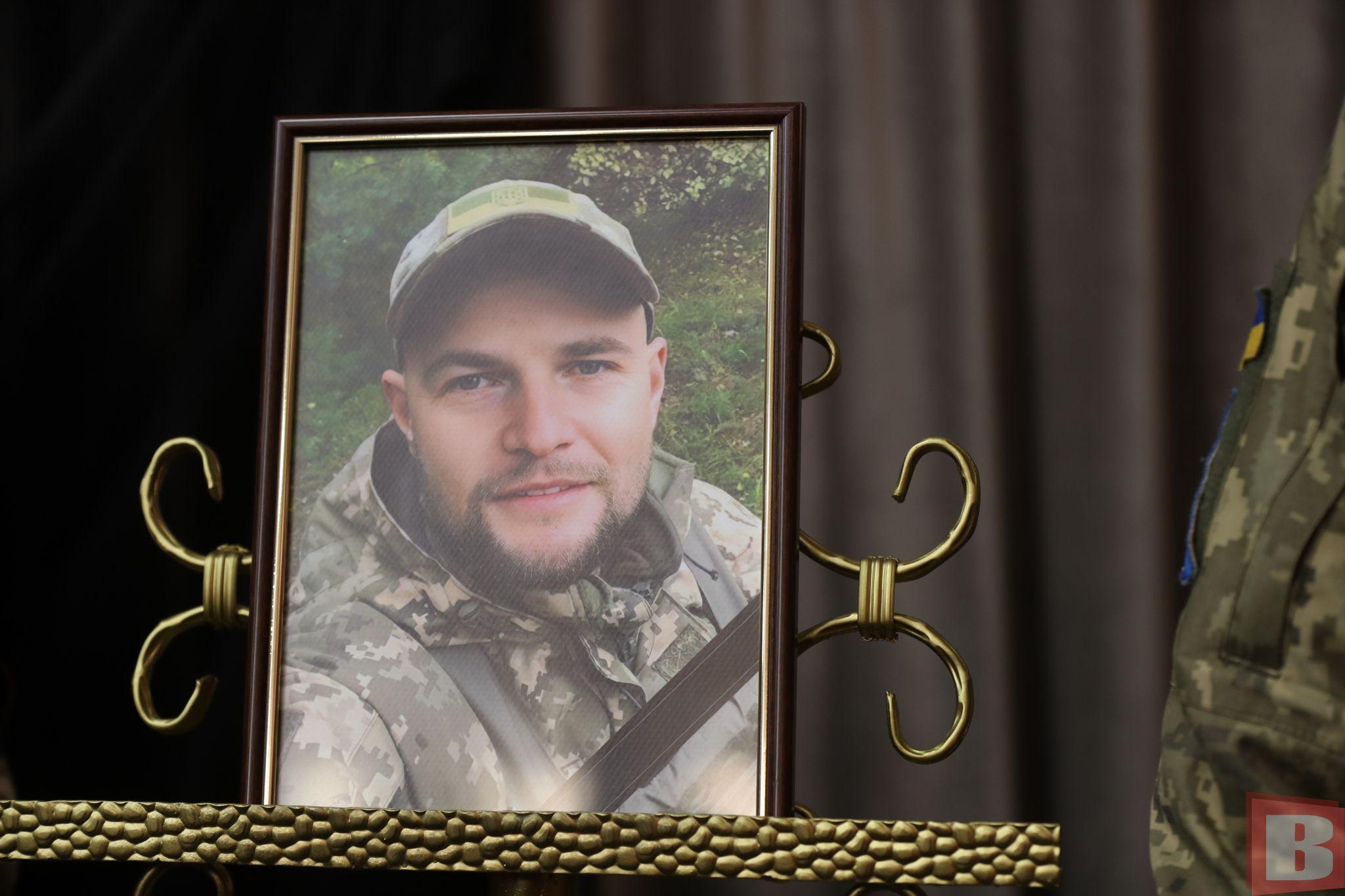 Попрощалися із 35-річним Олександром Коротуном - vsim.ua