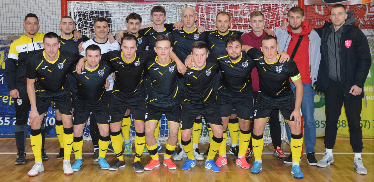 Чемпіонат України з футзалу - Хмельницький представлять “URBAN” та “Helpix” - vsim.ua