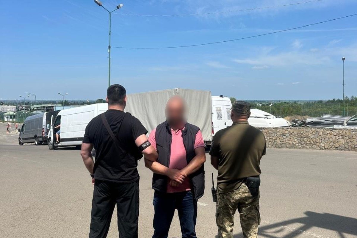 «Виїзд під ключ за 18 5 тис доларів тернополянин організував схему втечі чоловіків за кордон