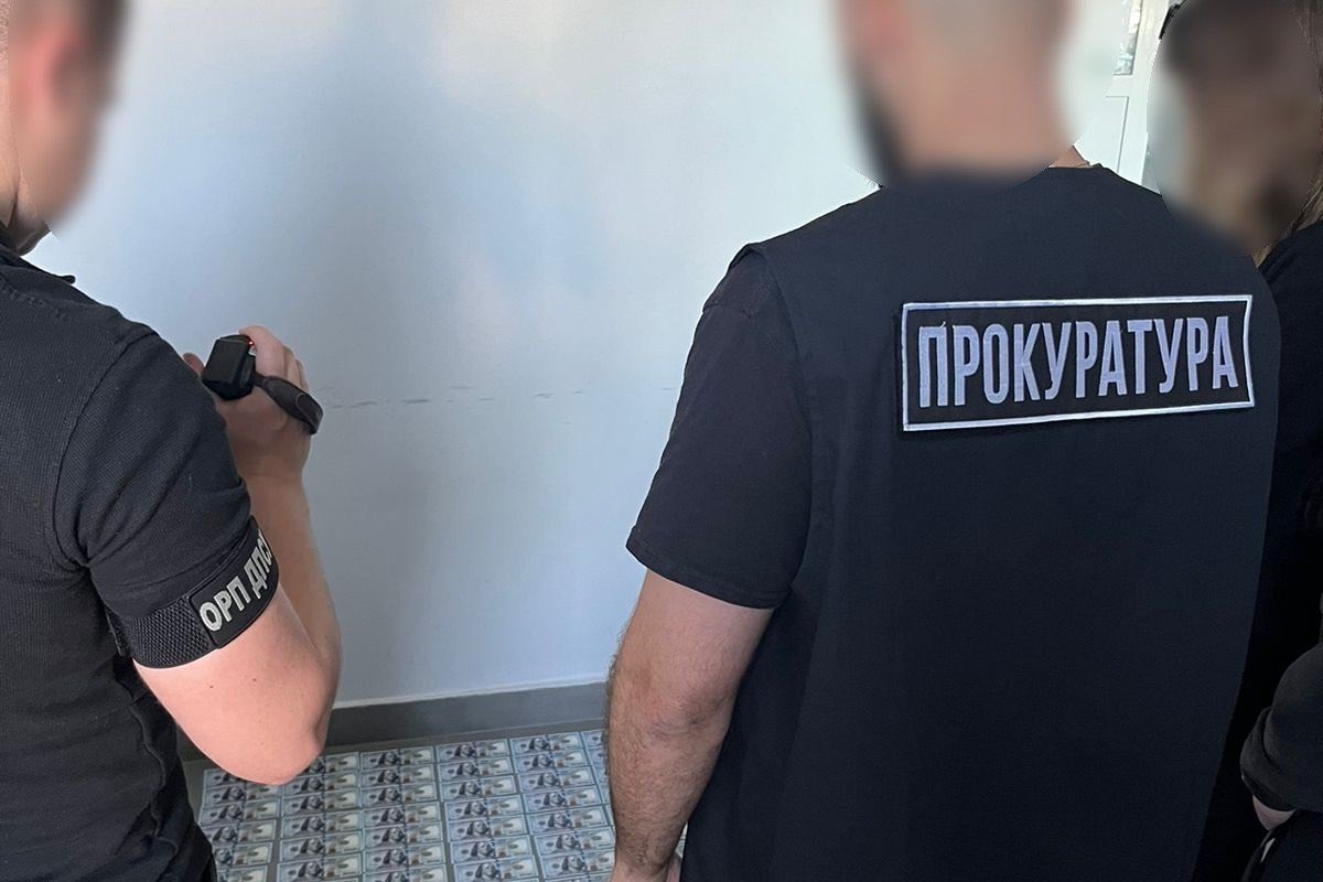 «Виїзд під ключ за 18 5 тис доларів тернополянин організував схему втечі чоловіків за кордон